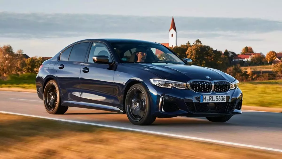 BMW M340d xDrive: دیزل، هیبریدی ملایم و برچسب ECO