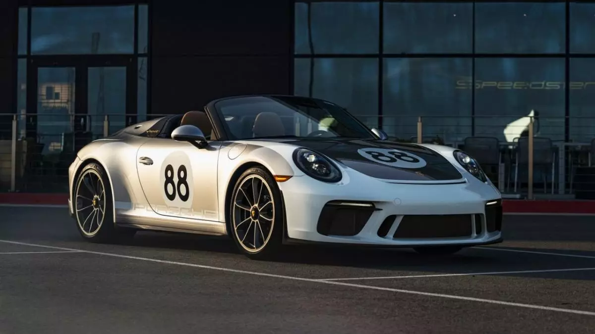 An yi gwanjon Porsche 991 na ƙarshe da aka kera akan fiye da Yuro 500,000