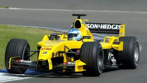 Nissany na-anya Jordan F1