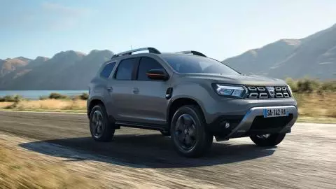 Dacia Duster Mkali