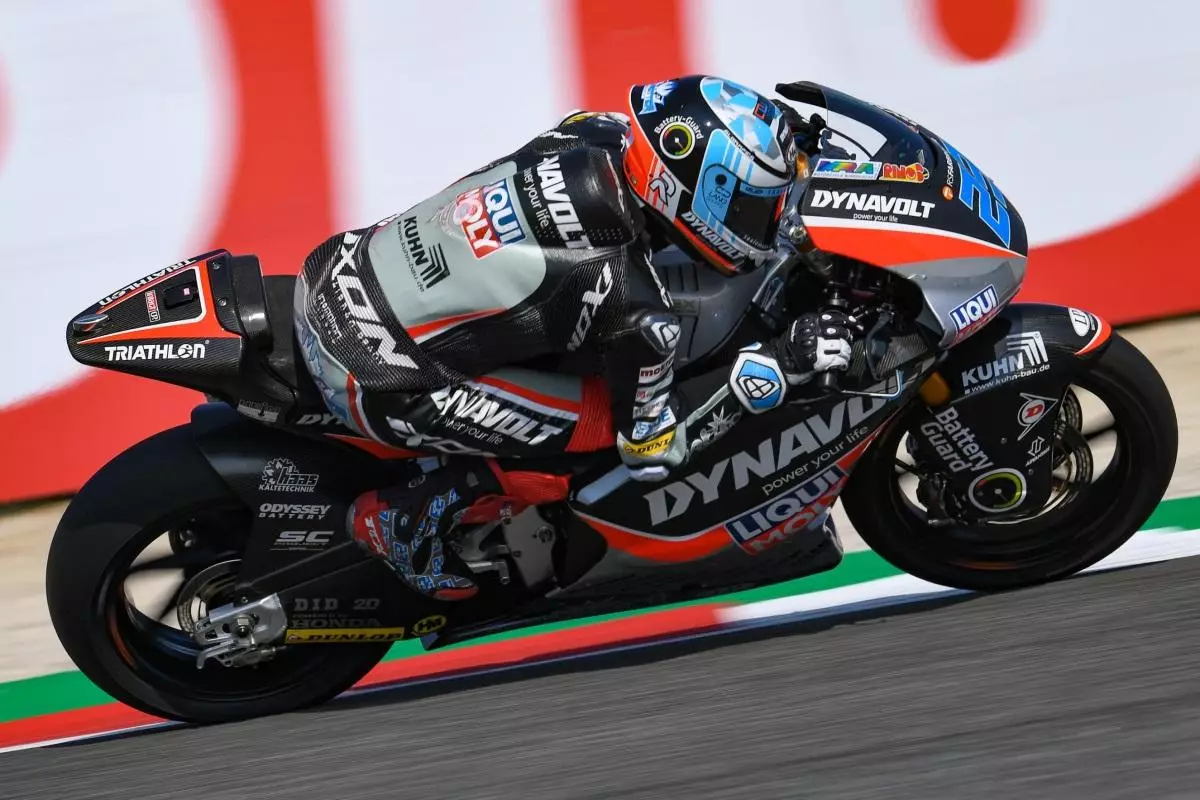 Free Practice Moto2 Misano 2018: Schrötter fänkt dominéieren