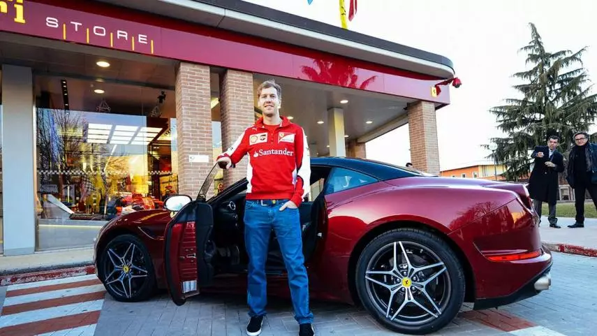 ລົດ ແລະລົດຈັກຂອງ Vettel