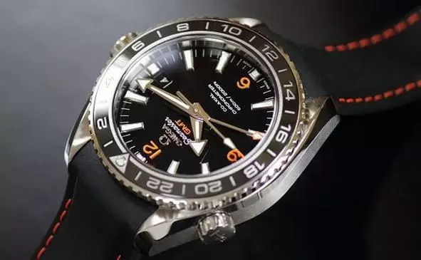 Omega Planet Òkun GMT