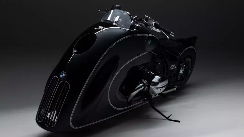 Персонализиран мотоциклет BMW R18