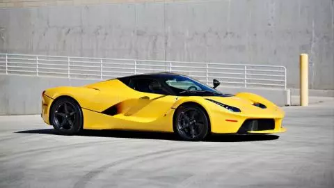 Ferrari LaFerrari okushon ọla edo