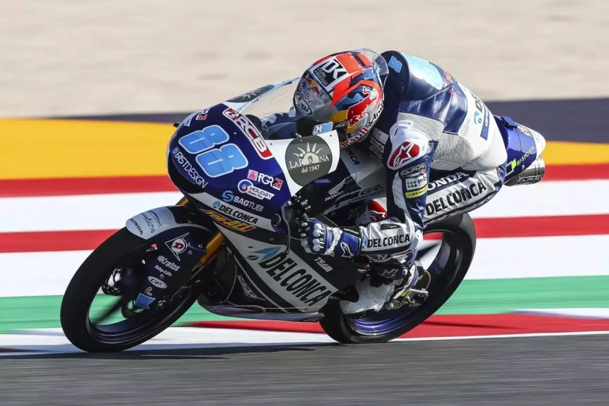 Fanasokajiana Moto3 Misano 2018: tsato-kazo tsy misy fiadiana ho an'i Martín