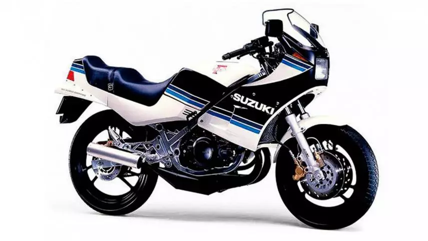 5-best-suzuki-history_rg250