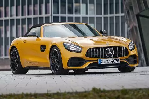 Mercedes-AMG GT S Roadster-ის ტესტი