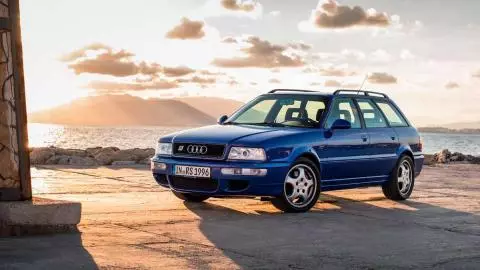 Audi RS2