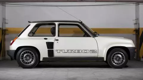 Renault 5 Turbo II መገለጫ