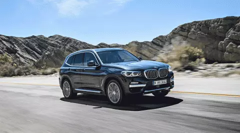 BMW X3 2018 |