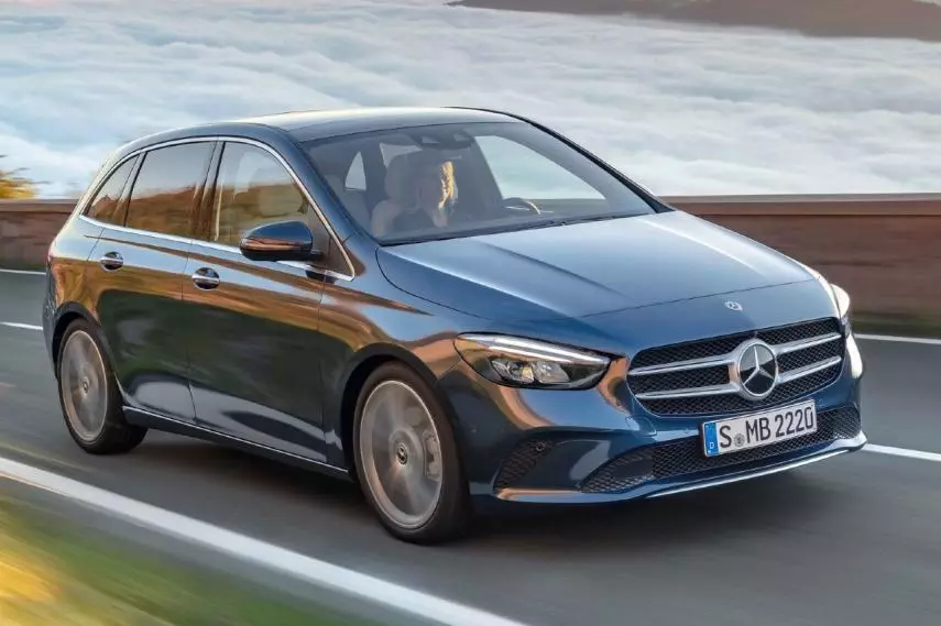 Mercedes Class B plug-in hybrid, tsib virtues thiab ob yam tsis xws luag