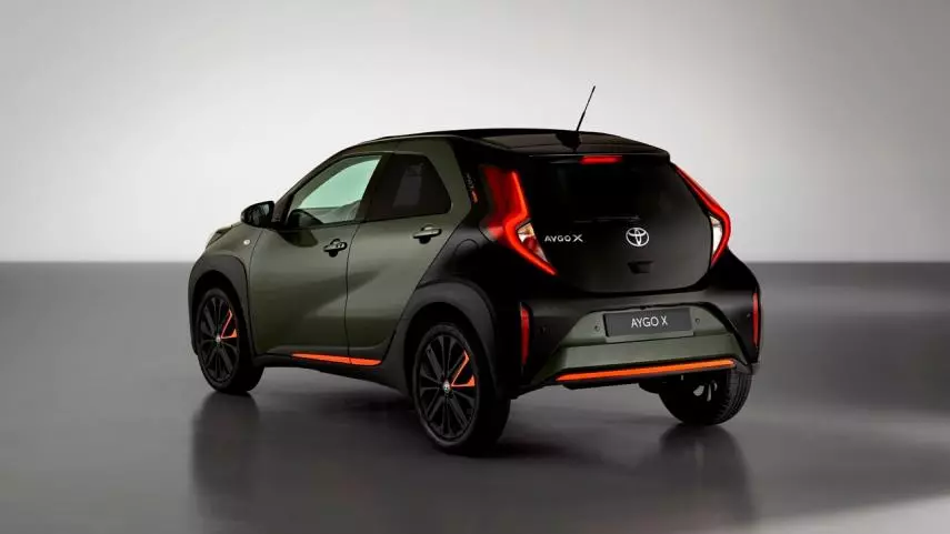 تويوتا Aygo Cross