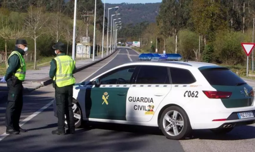 Një burrë nga Asturias hyn në burg për shkelje të izolimit deri në tetë herë