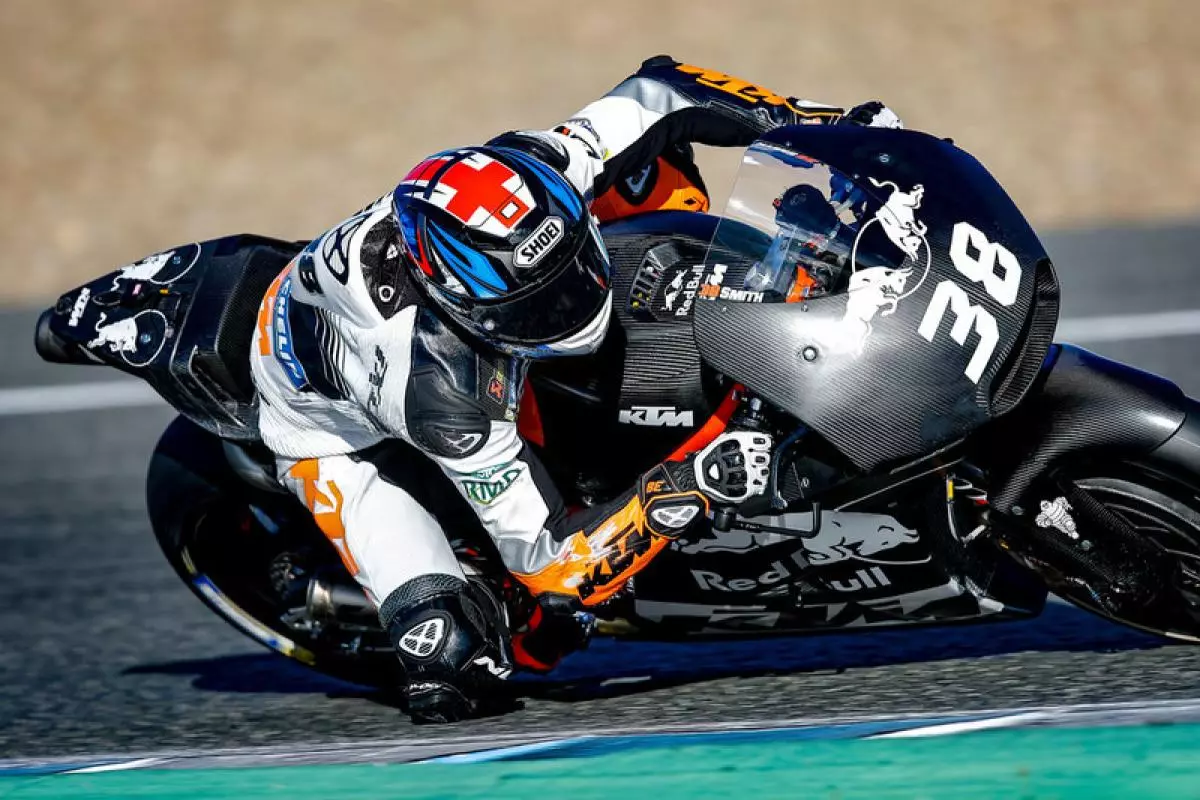 KTM zai ƙirƙiri motar wasanni daga MotoGP