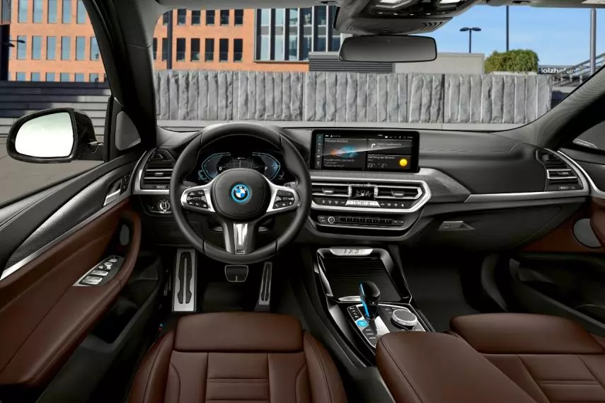 새로운 BMW iX3는 이미 스페인에서 가격이 책정되었습니다.