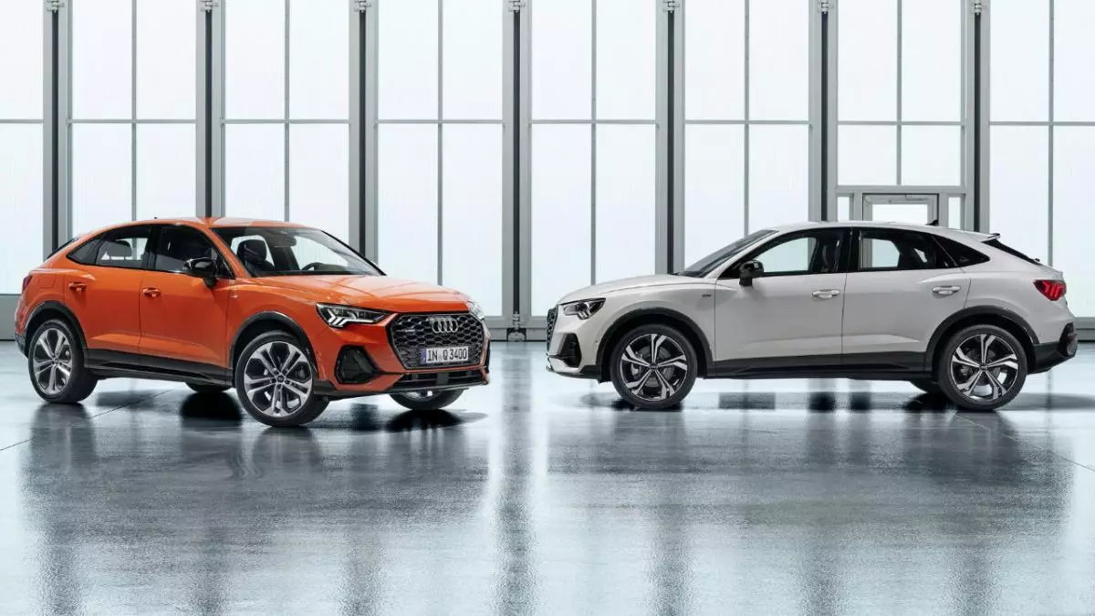 Audi Q3 ಸ್ಪೋರ್ಟ್ಬ್ಯಾಕ್: ಎಂಜಿನ್ಗಳು, ಉಪಕರಣಗಳು ಮತ್ತು 20 ಫೋಟೋಗಳು