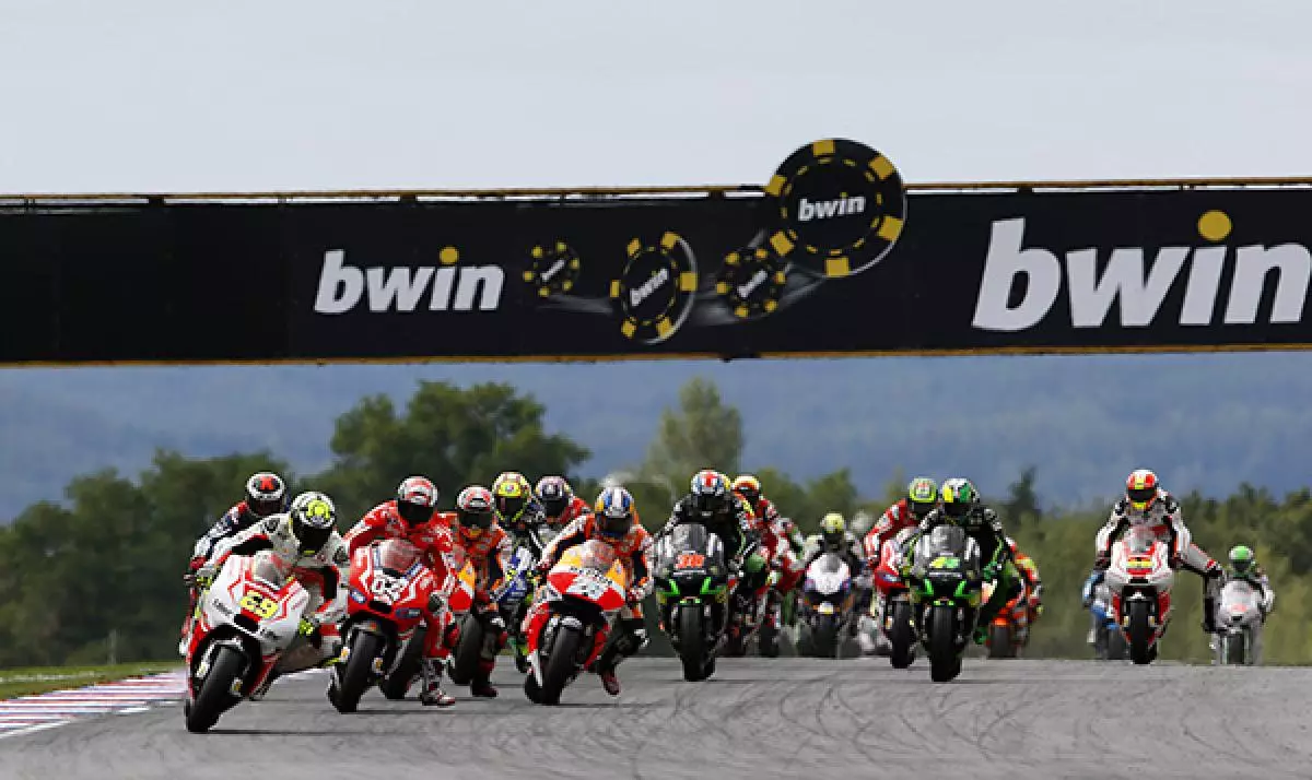 MotoGP Brno 2015 mua'i va'aiga: o se ta'amilosaga fa'aituau