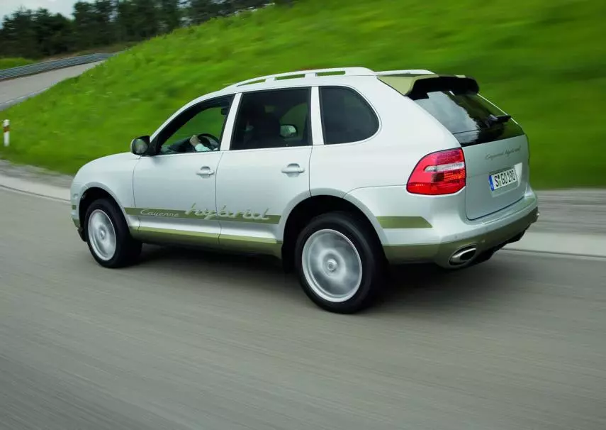 3 clés Porsche Cayenne tout au long de son histoire