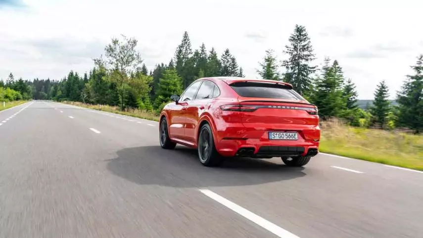 Porsche Cayenne Turbo S E-гибридное купе