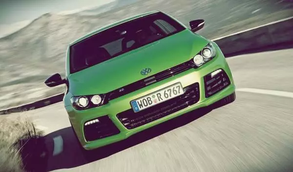 De Volkswagen Scirocco 2014 wäert just e Restyling sinn.