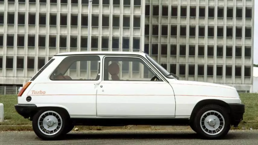 ምርጥ ስሪቶች ታሪክ renault 5