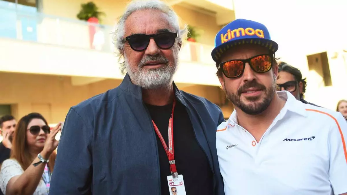 Briatore atakas Horner... por defendi Alonso'n