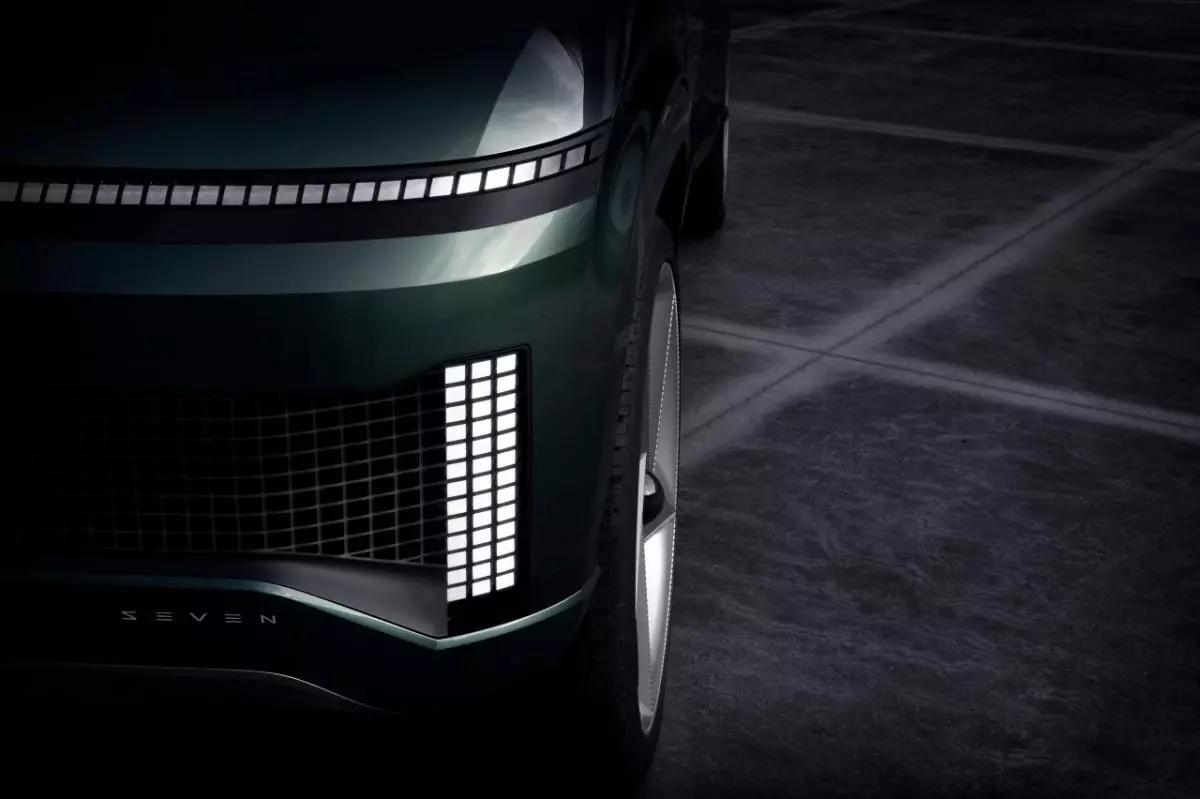 SEVEN teases Hyundai lub neej yav tom ntej 7-seater electric SUV