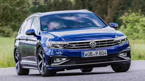 Proba Volkswagen Passat Variant 2020 R Line 2.0 TSI 190 CV DSG