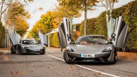 McLaren 570GT 650S kev sib piv kev xeem lus Askiv lub tsheb zoo nkauj supercars