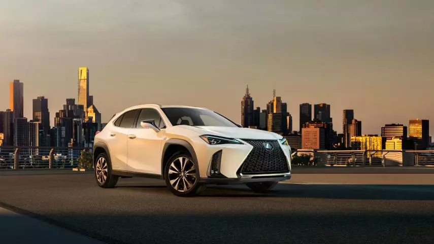 Lexus UX