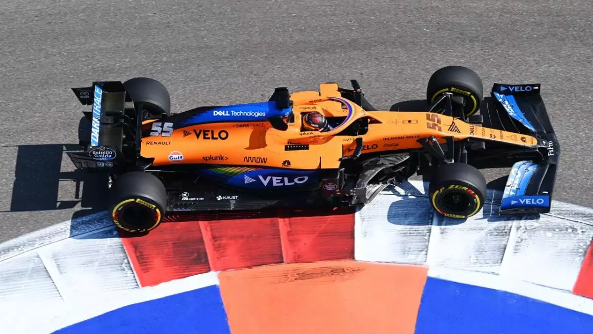 રશિયન GP F1 2020, પ્રેક્ટિસ 1: Sainz અકસ્માત, Bottas લીડ