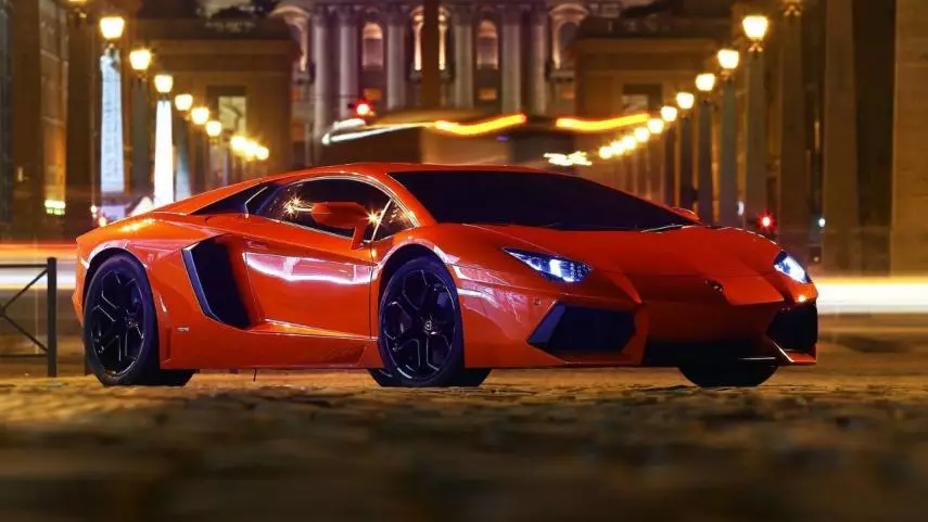 Lamborghini Aventador