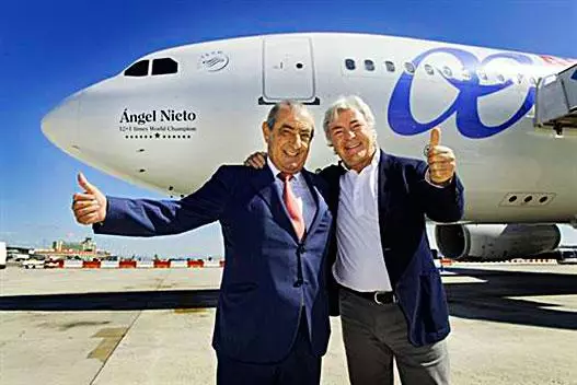 En Air Europa Airbus 330 er dedikeret til Angel Nieto