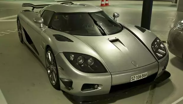 Tsyurixda tashlab ketilgan Koenigsegg CCXR Trevita