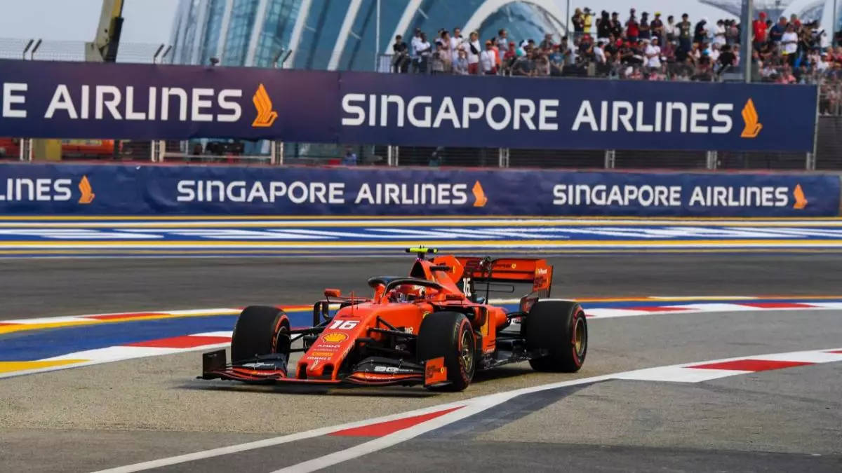 Imyitozo ya 3 Singapore GP: Leclerc iyobora ushidikanya