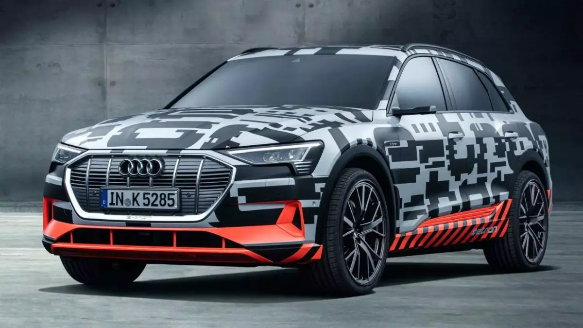 Audi E-tron: pẹlu imọ-ẹrọ lati san owo sisan (ni AMẸRIKA ati Kanada)