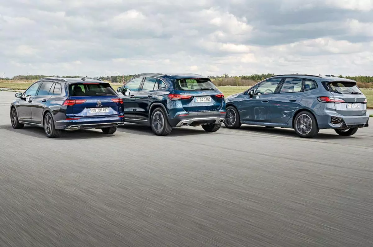 Samanburður: BMW 218d Active Tourer vs Mercedes GLA vs Volkswagen Golf Variant