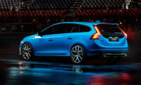 Volvo V60 Polestar kumbuyo