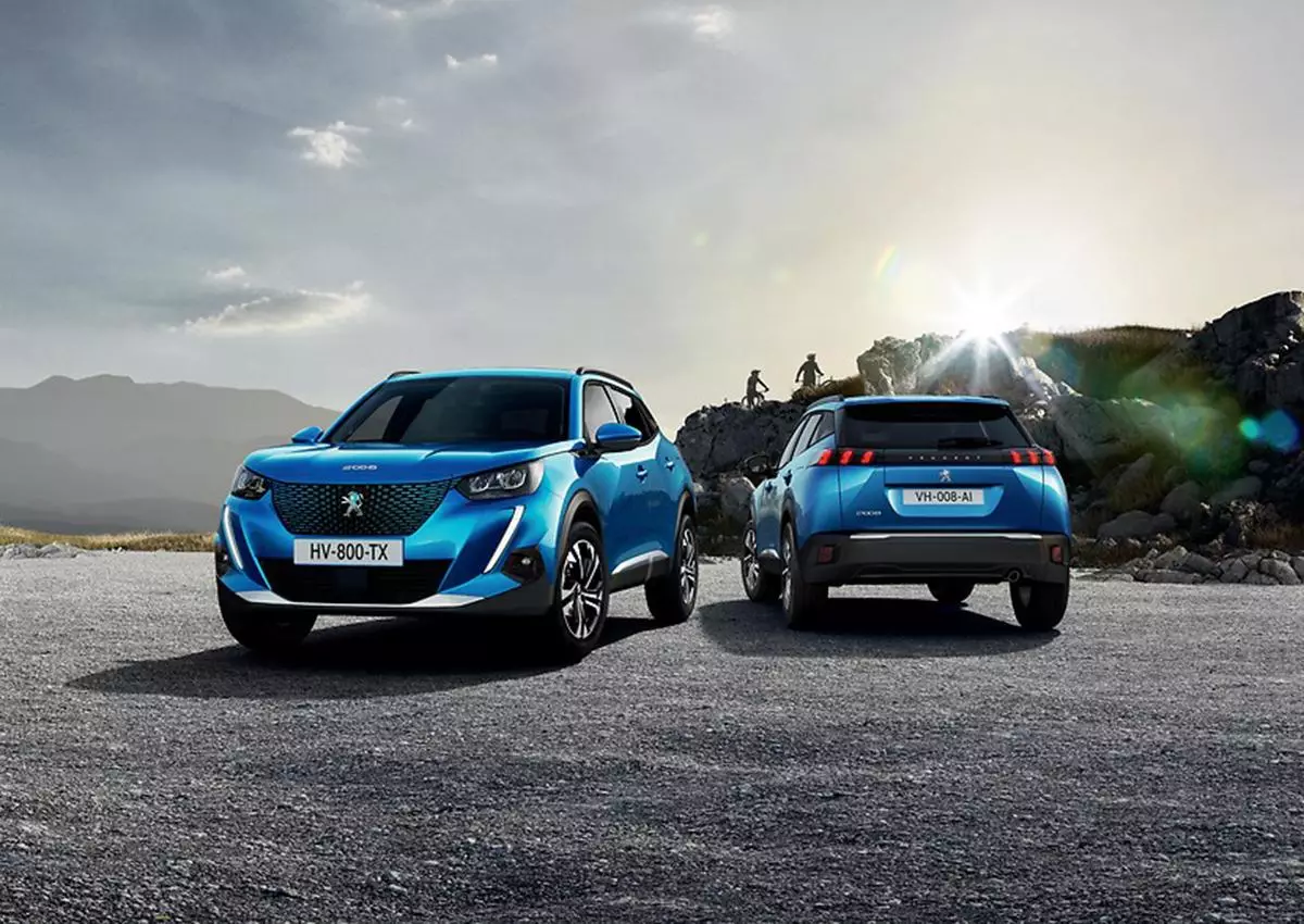 Ydych chi eisiau teithio? Peugeot yn lansio'r gyfres Roadtrip gydag offer arbennig ar gyfer y nifer fwyaf o 'lwybryddion'