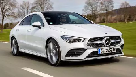 Muedzo weMercedes CLA 200 7G-DCT