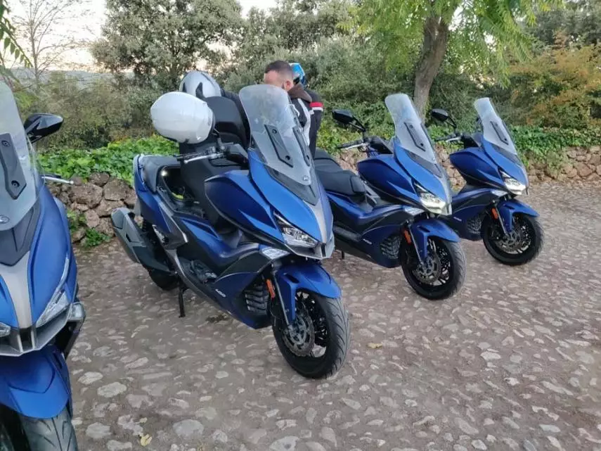 ภาพถ่ายทดสอบ Kymco Xciting S 400 2020