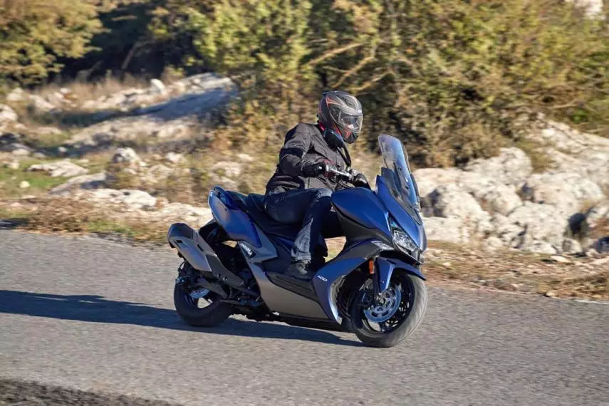 Test fotografií Kymco Xciting S 400 2020