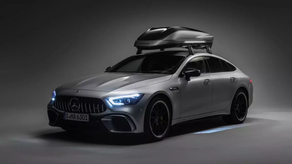 Mercedes-AMG നിങ്ങൾക്ക് ഇപ്പോൾ ആവശ്യമുള്ള റൂഫ് ബോക്സ് അവതരിപ്പിക്കുന്നു