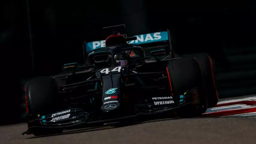 hamilton pole russia