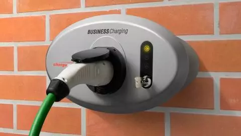 quatre modes de recharge d'une voiture électrique