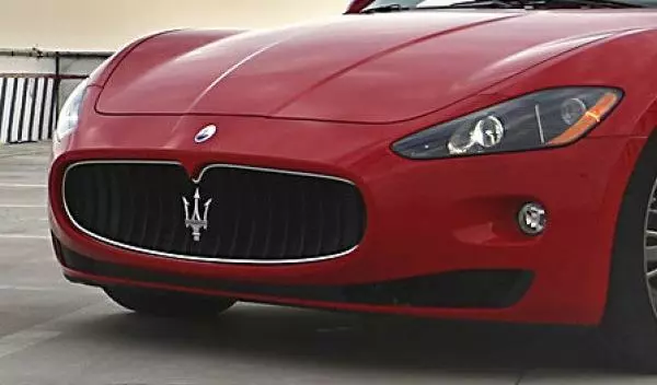 Maserati thinks of a rival for the Alfa 4C 5247_5