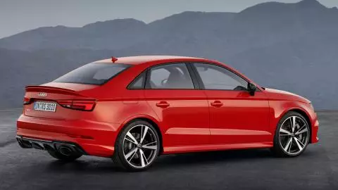 Audi RS3 Sedan