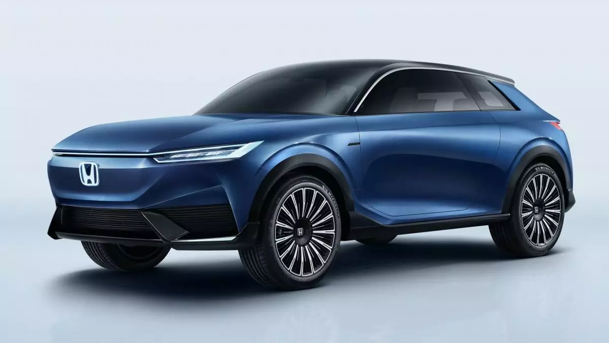 Honda e: manatu, o le lona lua lea o le taavale eletise Honda lea ua debuted i Beijing