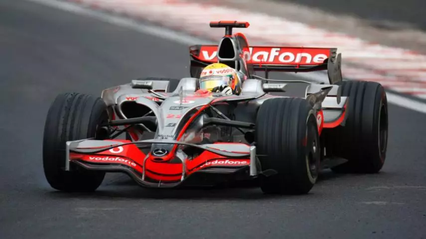 Hamilton a McLaren am Joer 2008